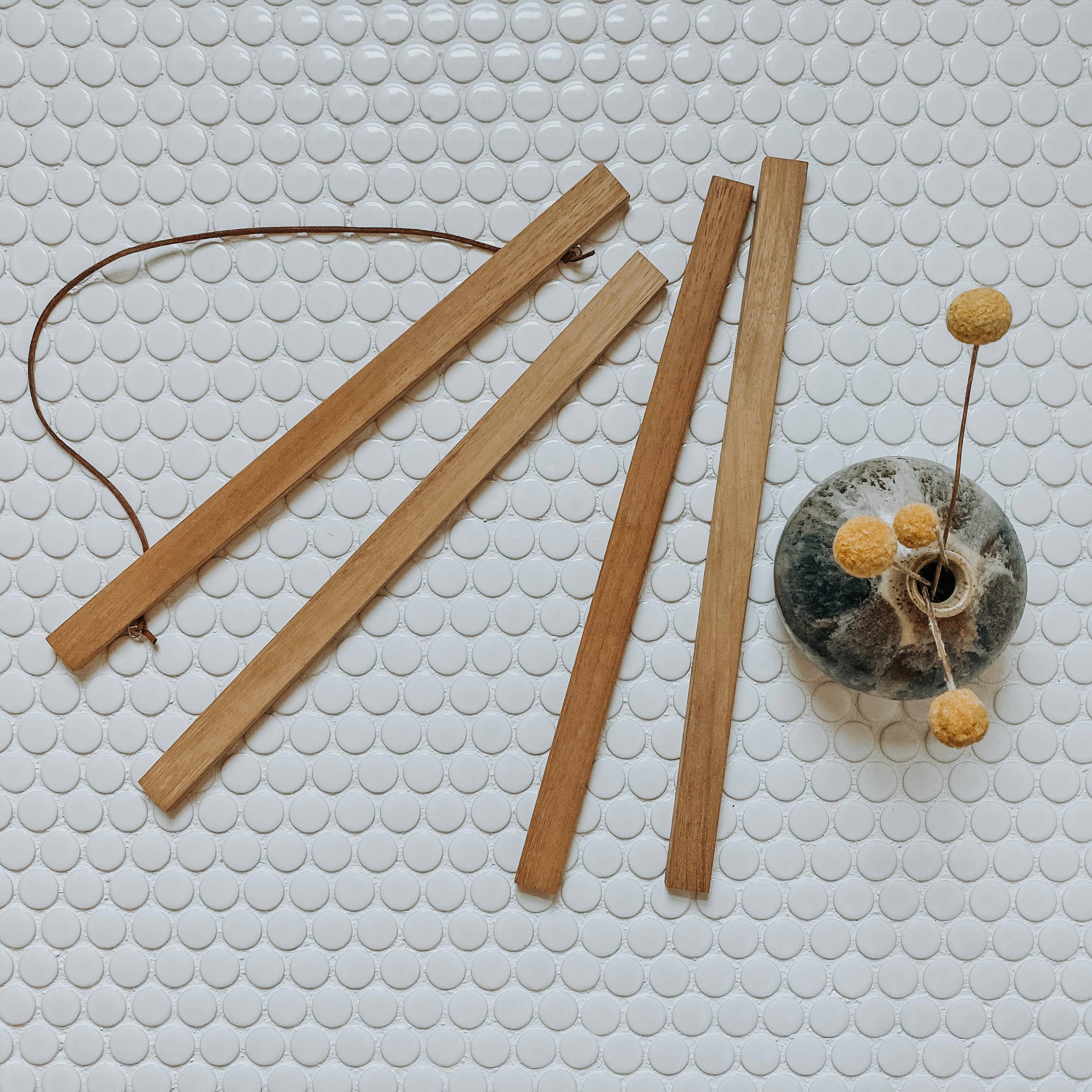 Picture Frame | Hanging Magnetic Teak Wood Hanger – Roots New Mexico